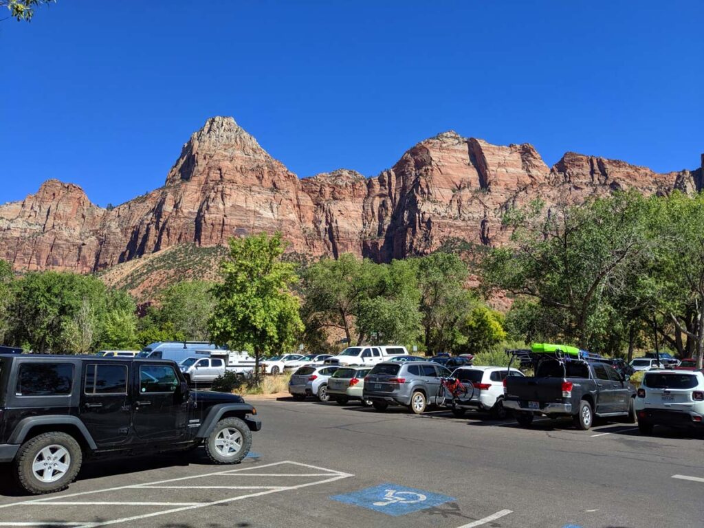 8 Ways to Avoid Crowds at Zion National Park - Tips For Family Trips