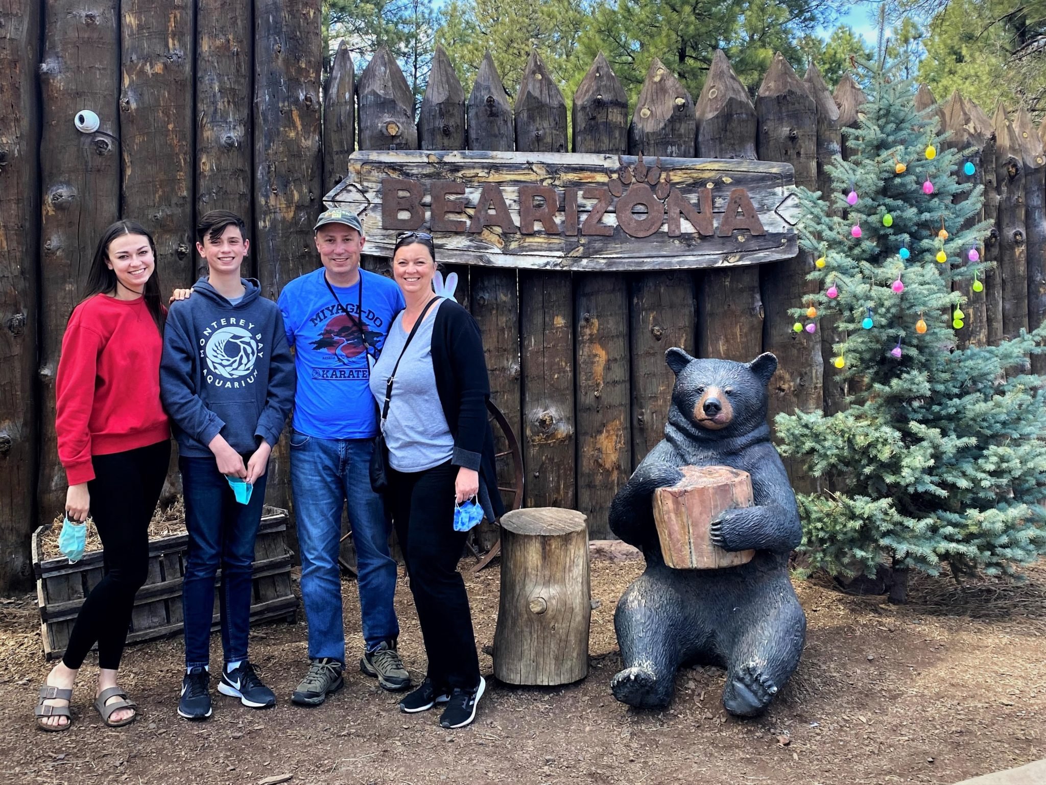 Everything You Need to Know About Visiting Bearizona - Tips For Family ...